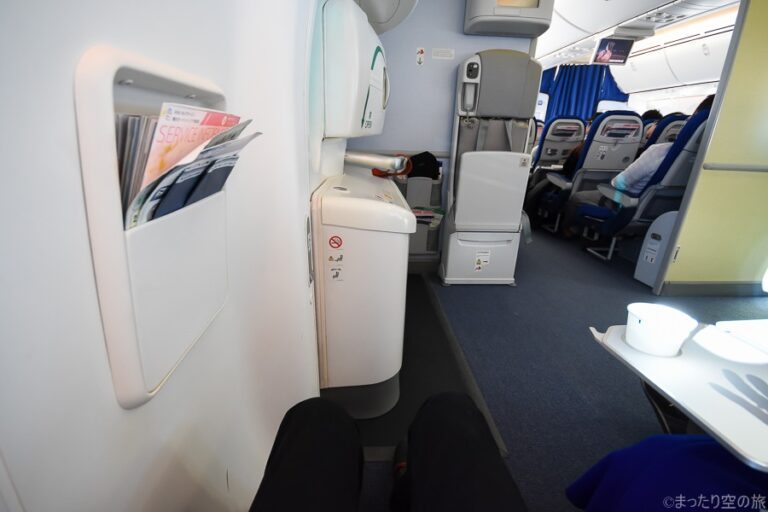 ANAの国内線用B787-8(78P)の座席の広さ・快適さ・おすすめ席まとめ - まったり空の旅
