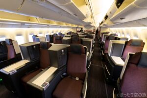 【搭乗記】JALのB767ビジネスクラス(SS6)1人掛け席で出雲へ - まったり空の旅